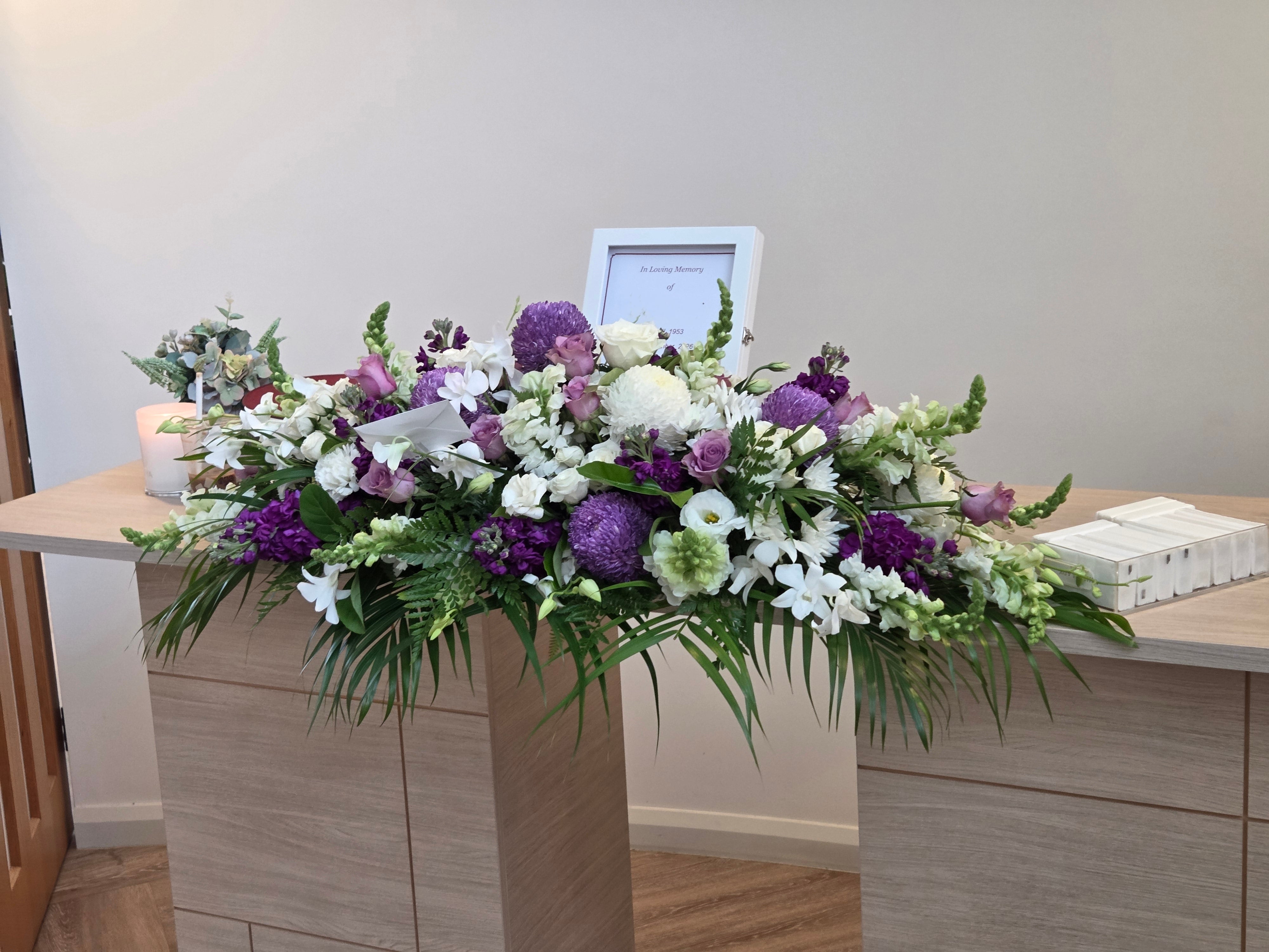 Custom Funeral Flowers & Casket Sprays Kew | Flowerland